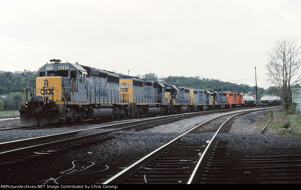 CSXT 8089 on Q317-12